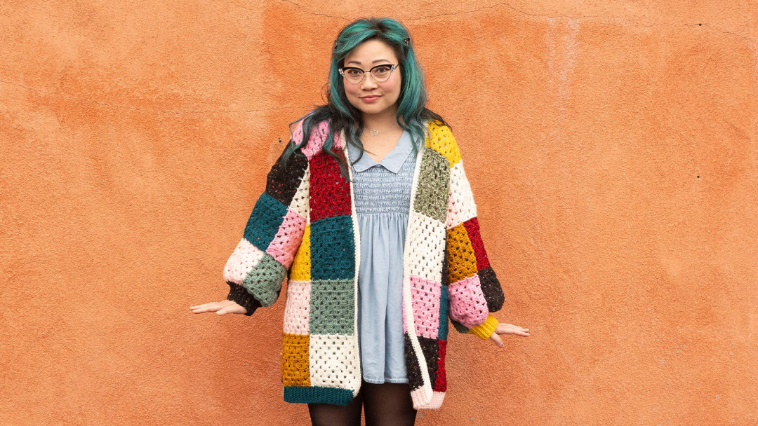 Crochet a Granny Square Cardigan by Twinkie Chan - Creativebug