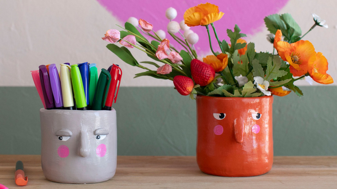 Hand-Built Vases with Air-Dry Clay by Cindy Willingham - Creativebug