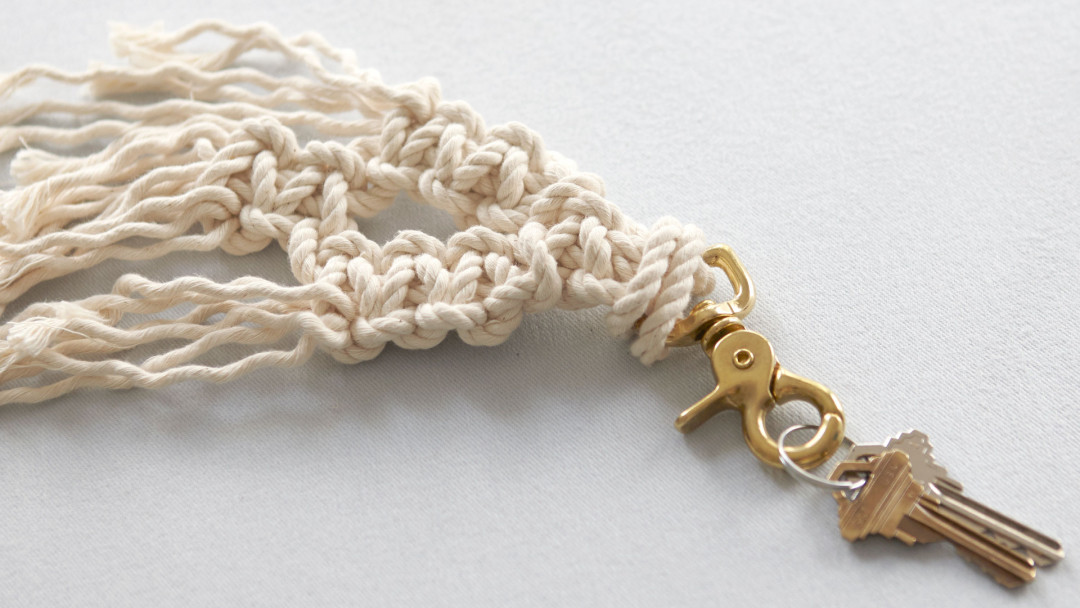 Make a Macramé Keychain by Emily Katz - Creativebug