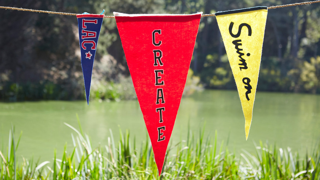 DIY Felt Pennants by Courtney Cerruti - Creativebug